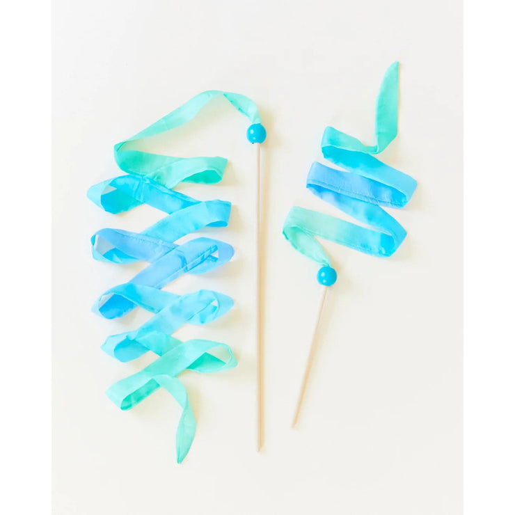 Dress Up Clothes & Games – Dilly Dally Kids