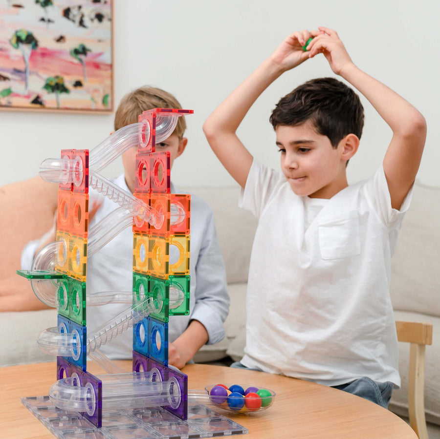 Dilly Dally Kids - Creative Toy Store in Vancouver, BC