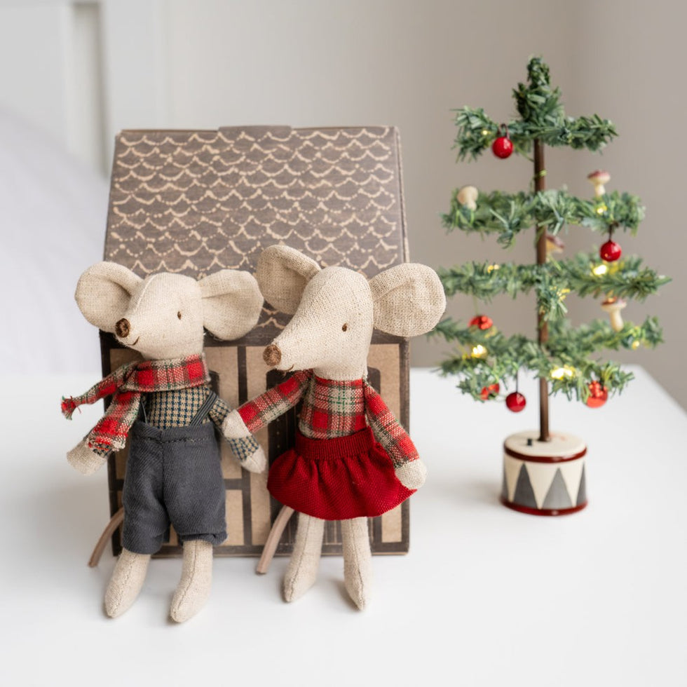 Maileg Size Guide for Furniture & Accessories – Dilly Dally Kids