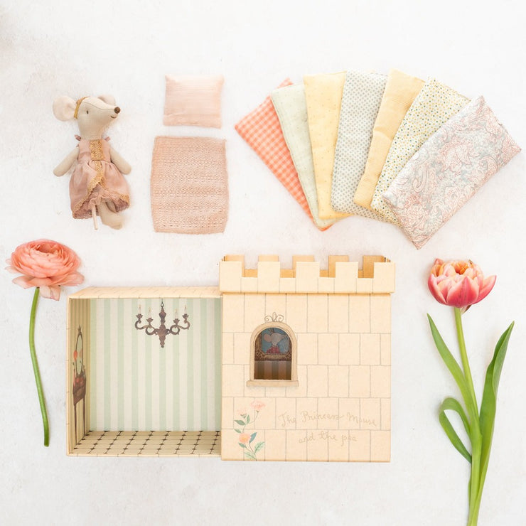 Dilly Dally Kids - Creative Toy Store in Vancouver, BC